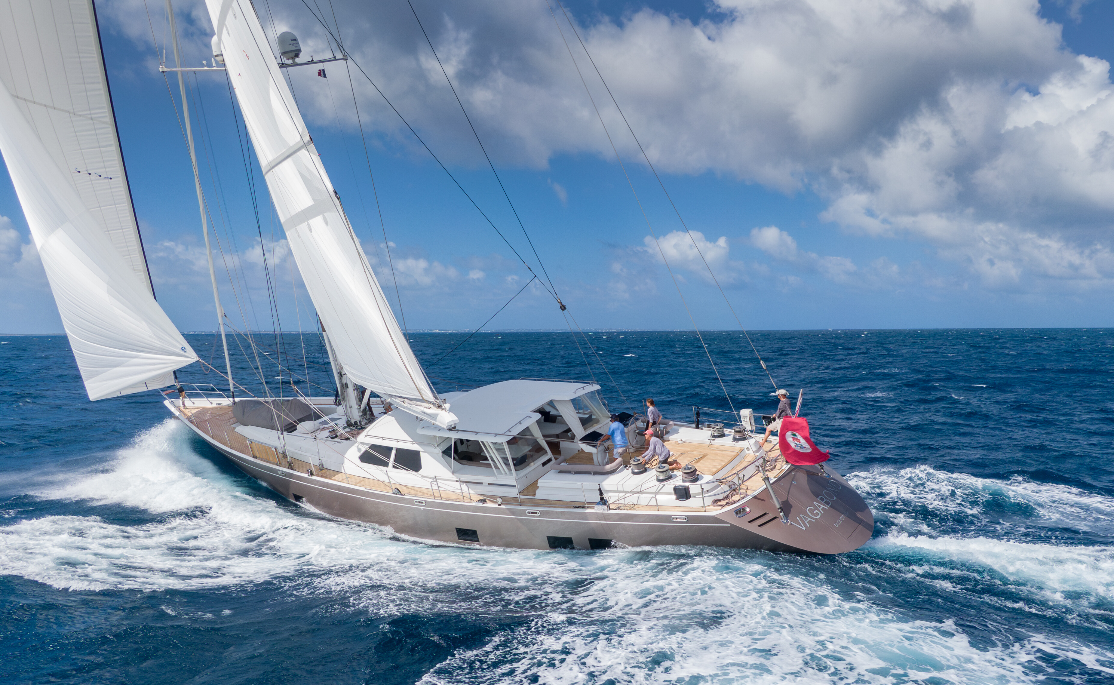 Sailing vagabond store